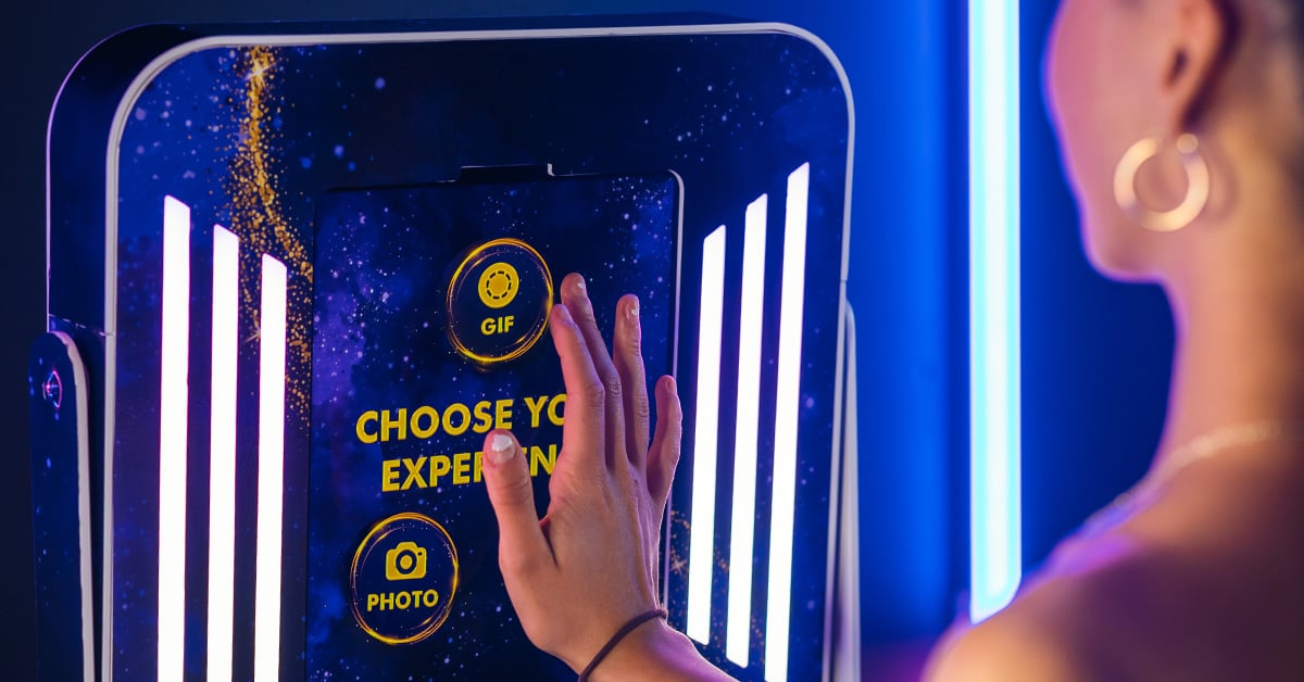 Animate Your Photo Booth Business with Animated GIFs - LA Photo Party